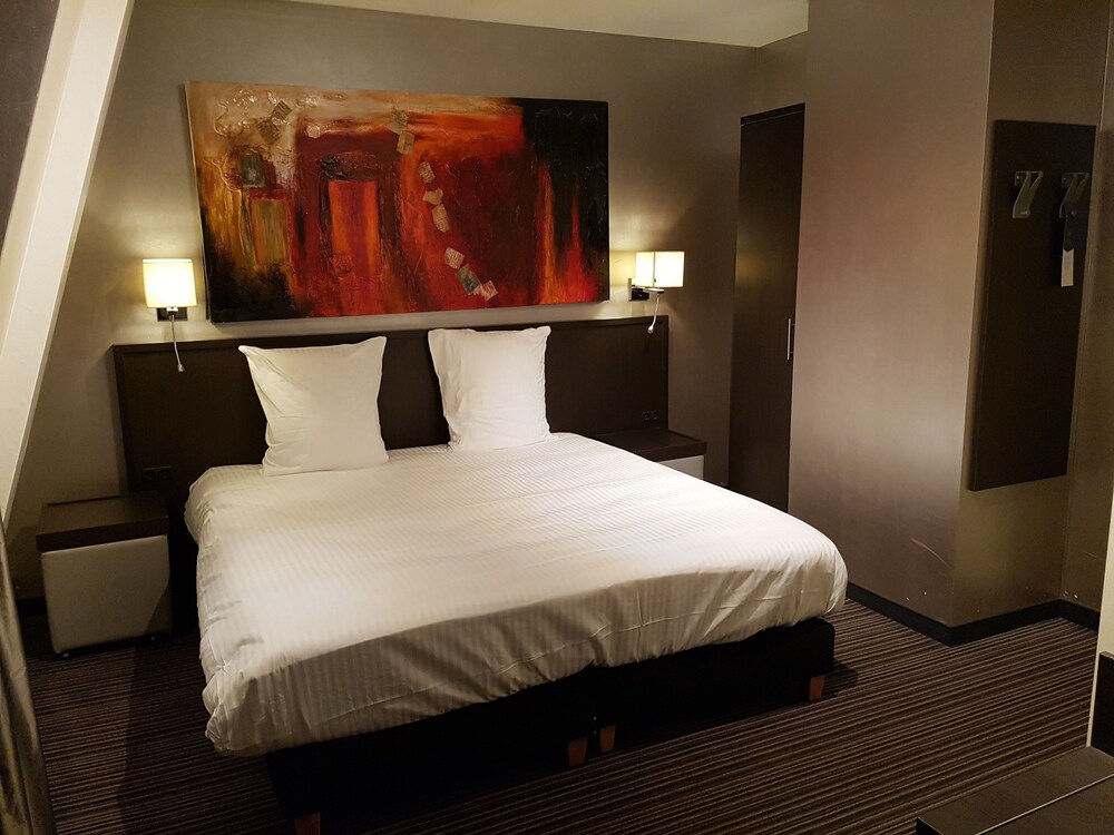 Hotel de Duif Lisse: AU$112 Rooms, Reviews & Deals (Lisse, NLD) | Wotif