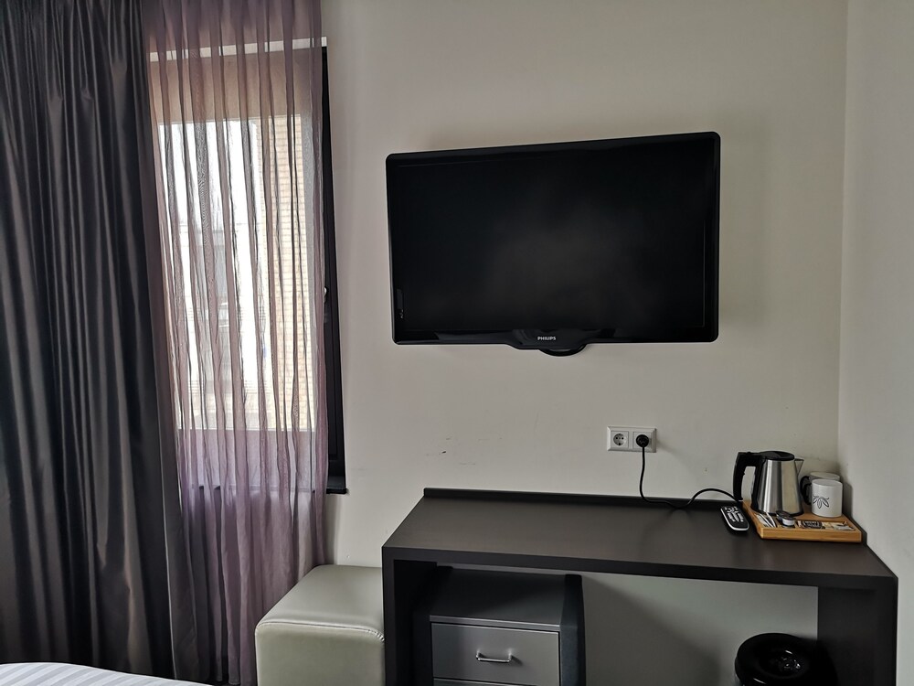 Hotel de Duif Lisse: AU$112 Rooms, Reviews & Deals (Lisse, NLD) | Wotif