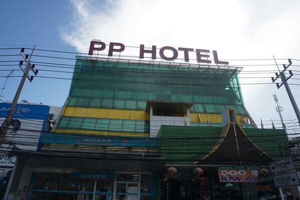 Book PP Hotel Dannok in Sadao | Hotels.com