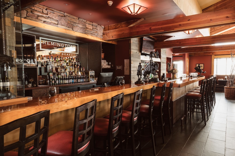 The Falls Hotel & Inn in Niagara Falls | Best Rates & Deals on Orbitz