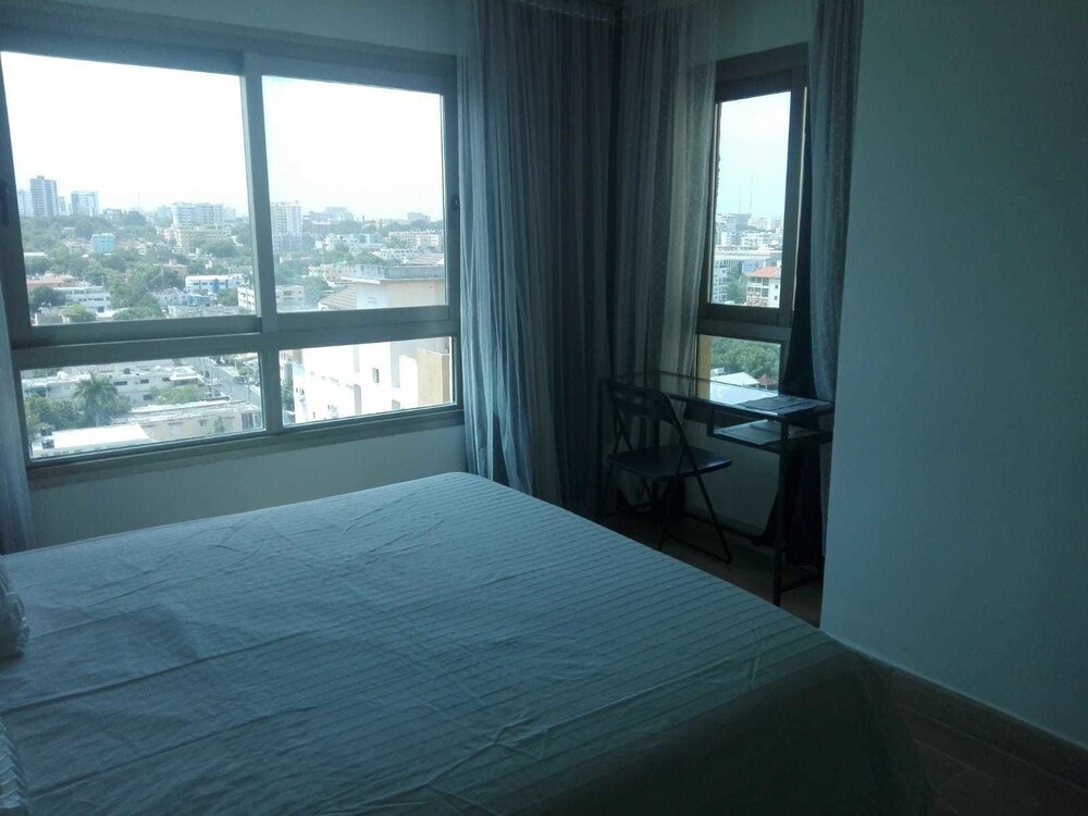 Malecon Center @ Santo Domingo, Santo Domingo: Room Prices & Reviews ...