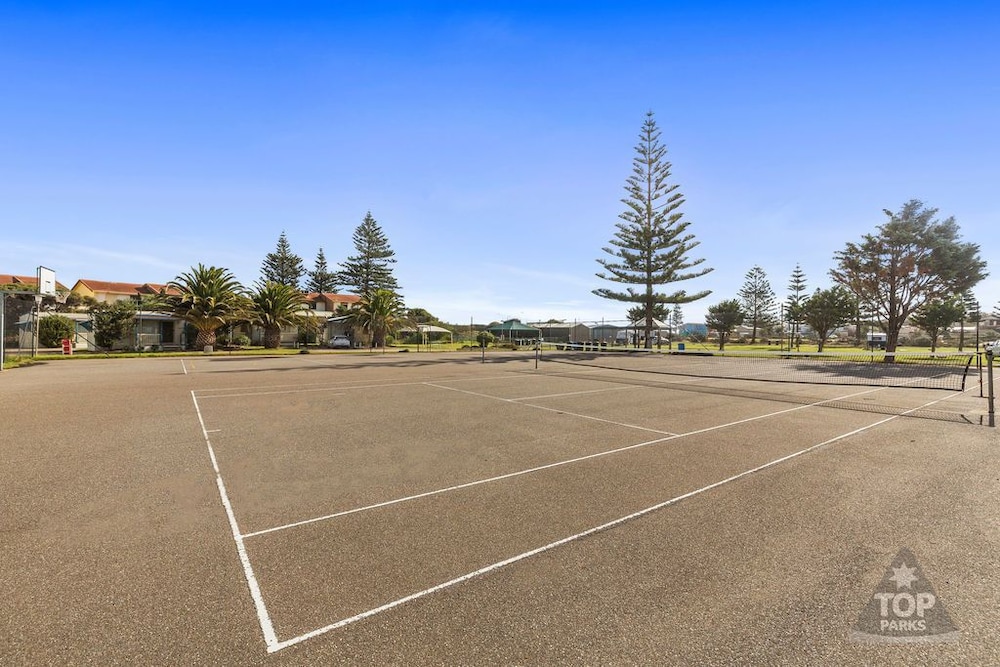 Moana Beach Tourist Park: AU$112 Deals & Reviews (Adelaide, AUS) | Wotif