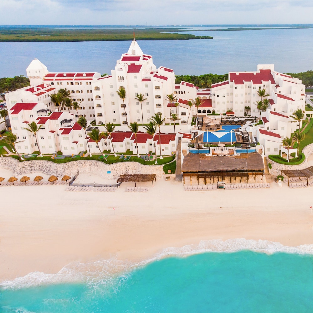 Club GR Caribe Cancun – Premier All Inclusive in Cancun | Best Rates ...