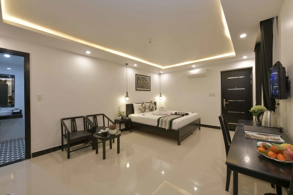 Gem Riverside Hotel Hoi An in Da Nang | Best Rates & Deals on Orbitz