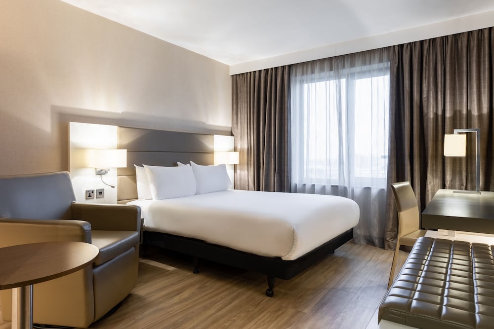 AC Hotel by Marriott, Manchester Salford Quays in Salford | Best Rates ...