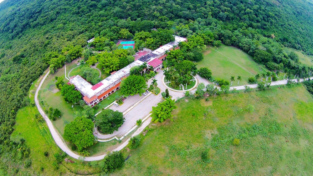 Hotel Spa Taninul in Tamuín | Best Rates & Deals on Orbitz