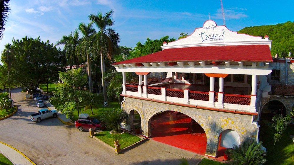 Hotel Spa Taninul in Tamuín | Best Rates & Deals on Orbitz