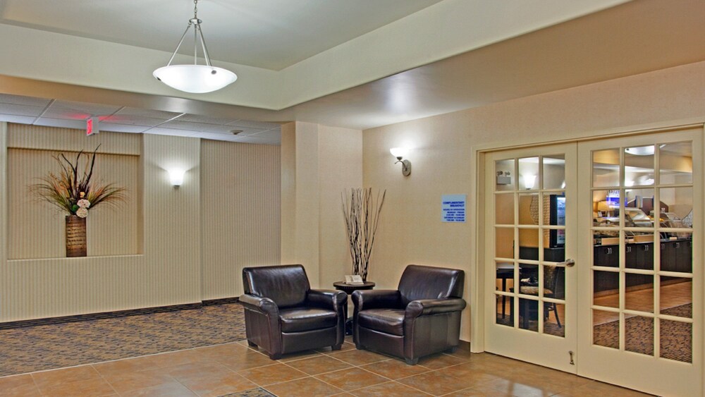 Holiday Inn Express Hotel & Suites SWIFT CURRENT, an IHG Hotel: AU$139 ...