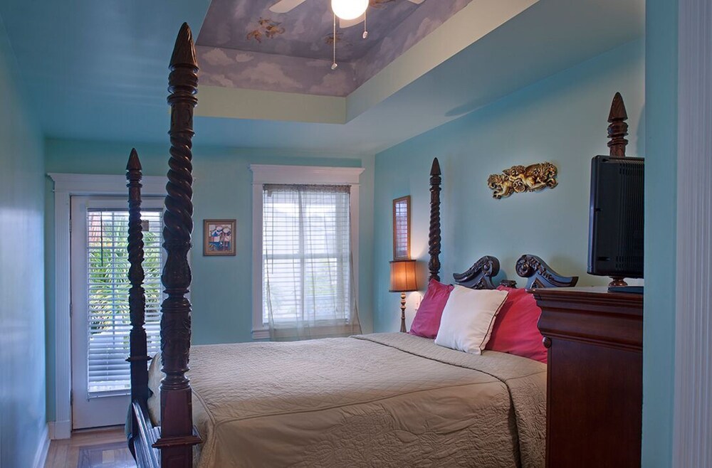 Coco Plum Inn Deals & Reviews (Key West, USA) | Wotif