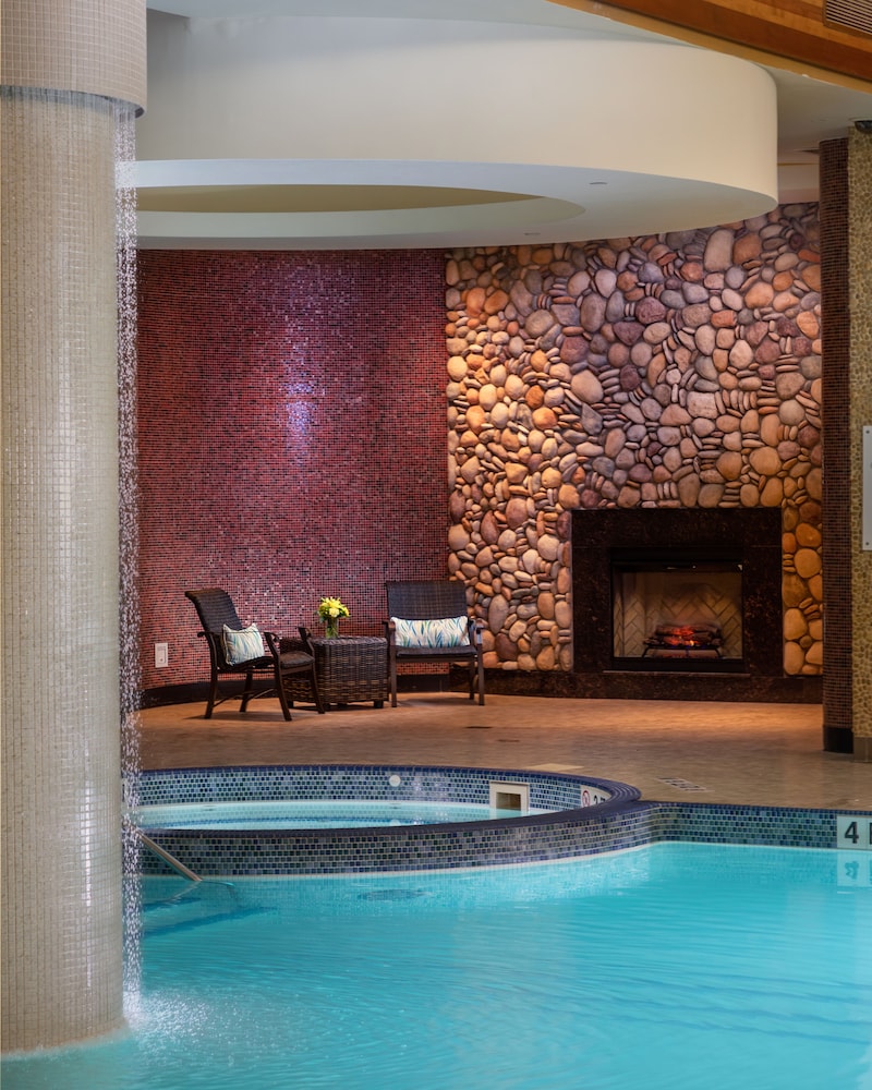 Seneca Niagara Resort & Casino in Niagara Falls | Best Rates & Deals on ...