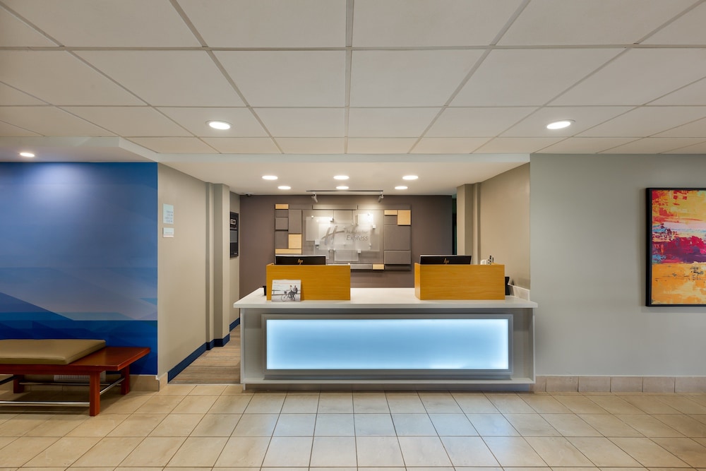 Holiday Inn Express San Jose Costa Rica Airport, an IHG Hotel in San ...