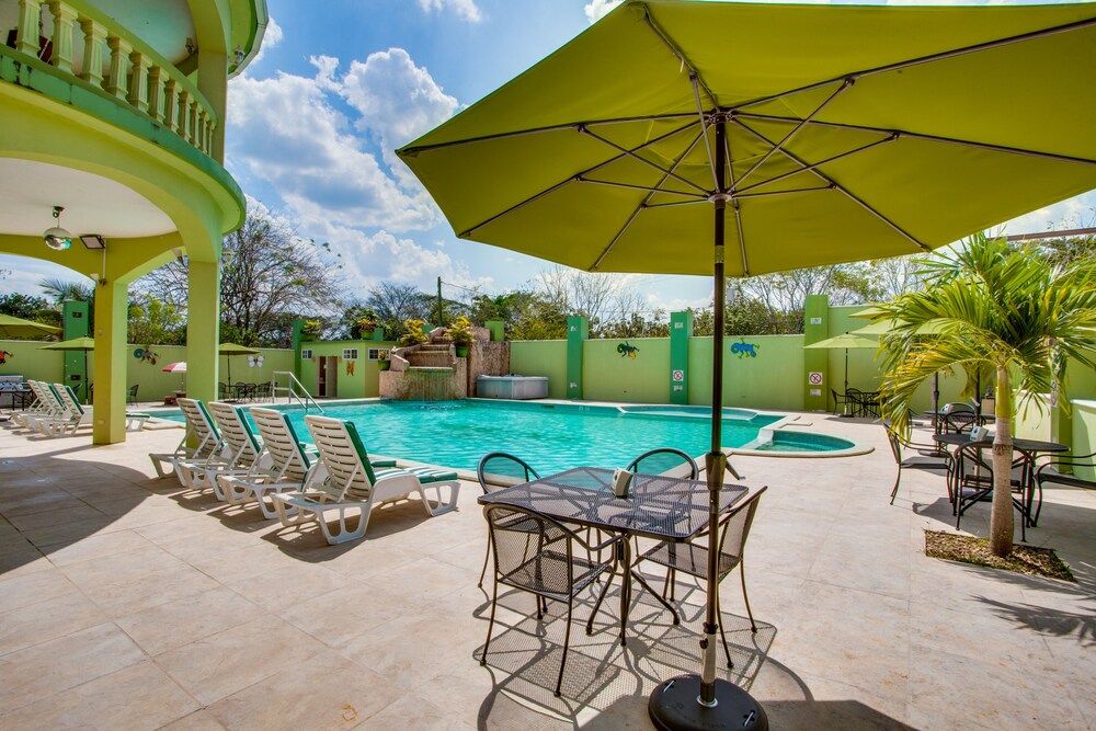 Midas Belize in San Ignacio | Best Rates & Deals on Orbitz