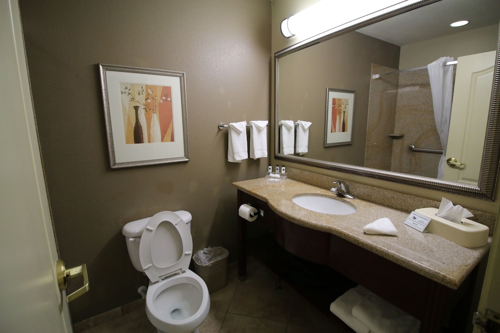 Seffner Inn and Suites in Tampa | Best Rates & Deals on Orbitz