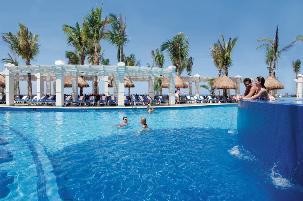 Riu Emerald Bay - All Inclusive in Mazatlán | Best Rates & Deals on Orbitz