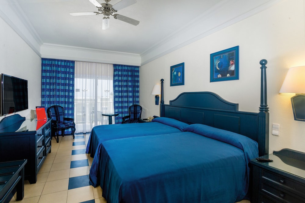 Riu Emerald Bay - All Inclusive in Mazatlán | Best Rates & Deals on Orbitz