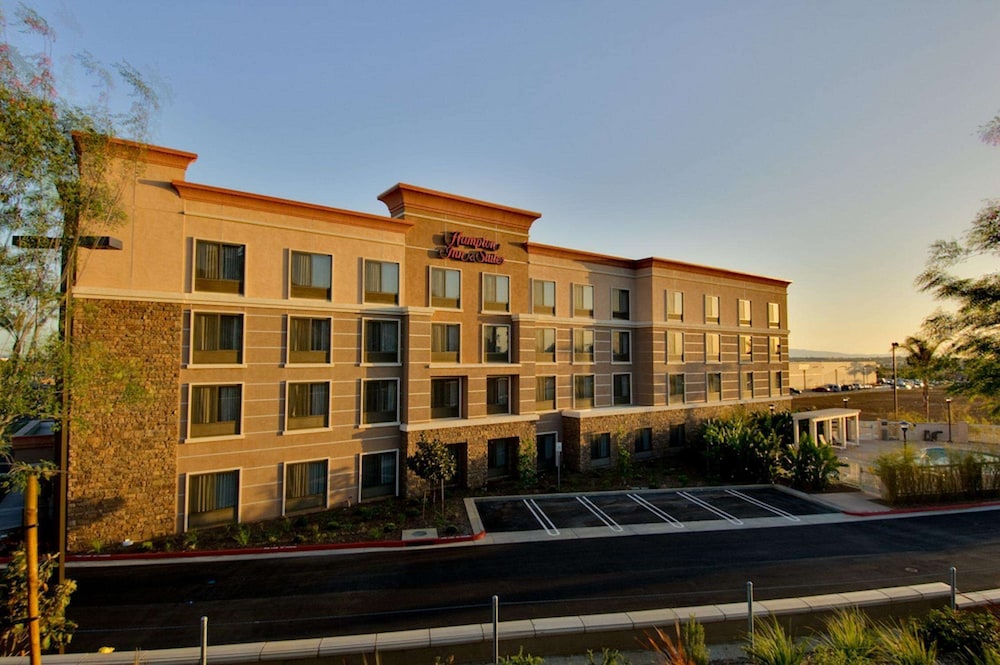 Hampton Inn and Suites Moreno Valley in Riverside | Best Rates & Deals ...