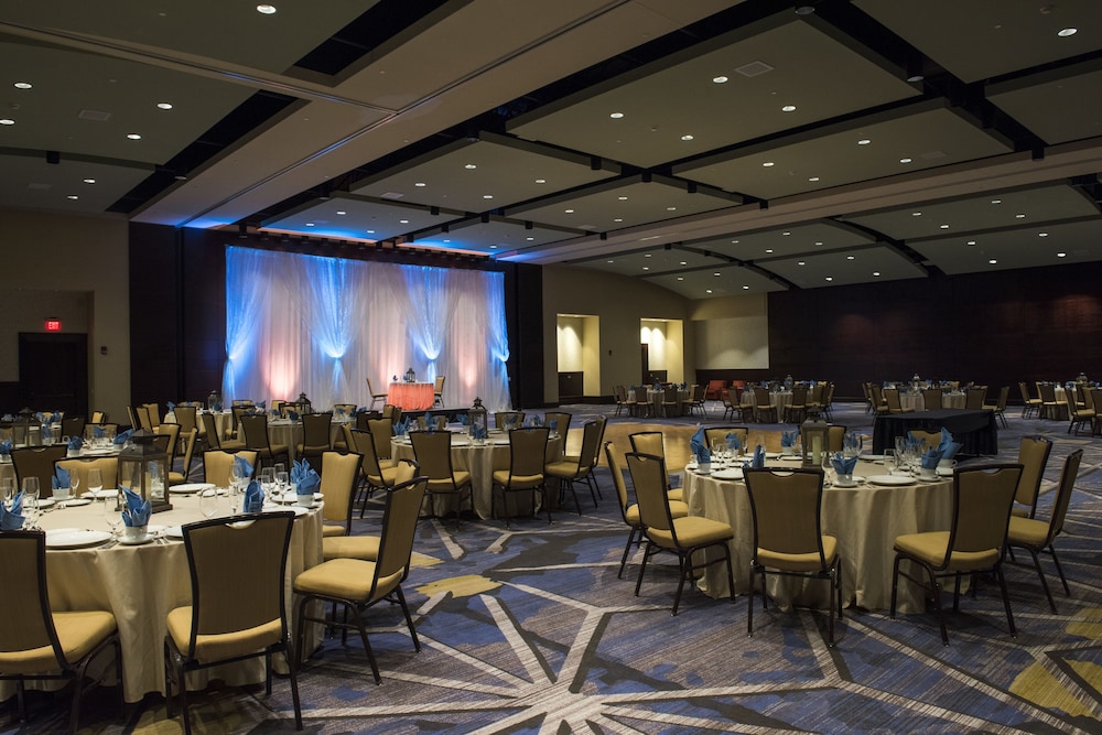 Lancaster Marriott at Penn Square in Lancaster | Best Rates & Deals on ...