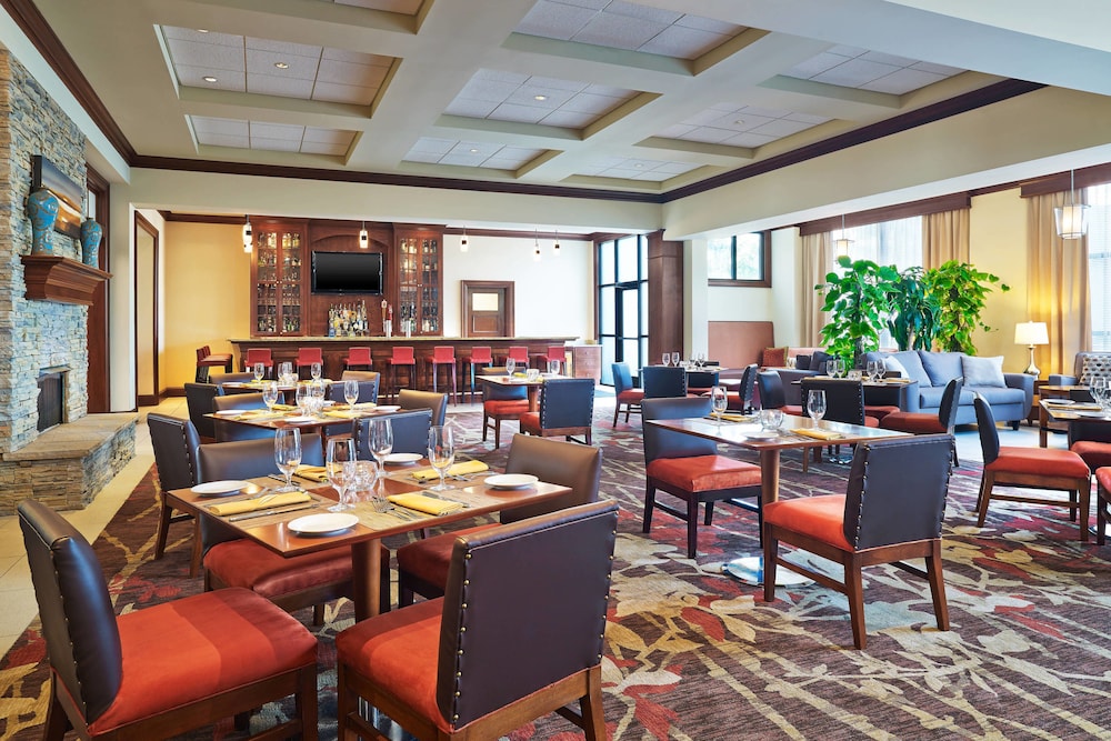 Sheraton Augusta Hotel in Augusta | Best Rates & Deals on Orbitz