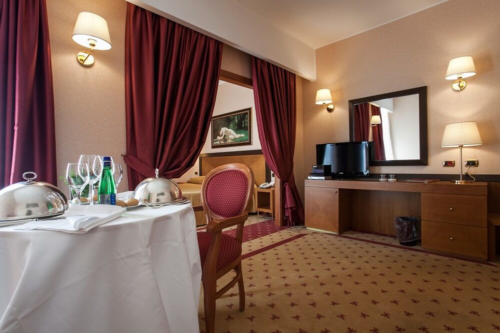 Grand Hotel La Chiusa di Chietri Deals & Reviews (Alberobello, ITA) | Wotif