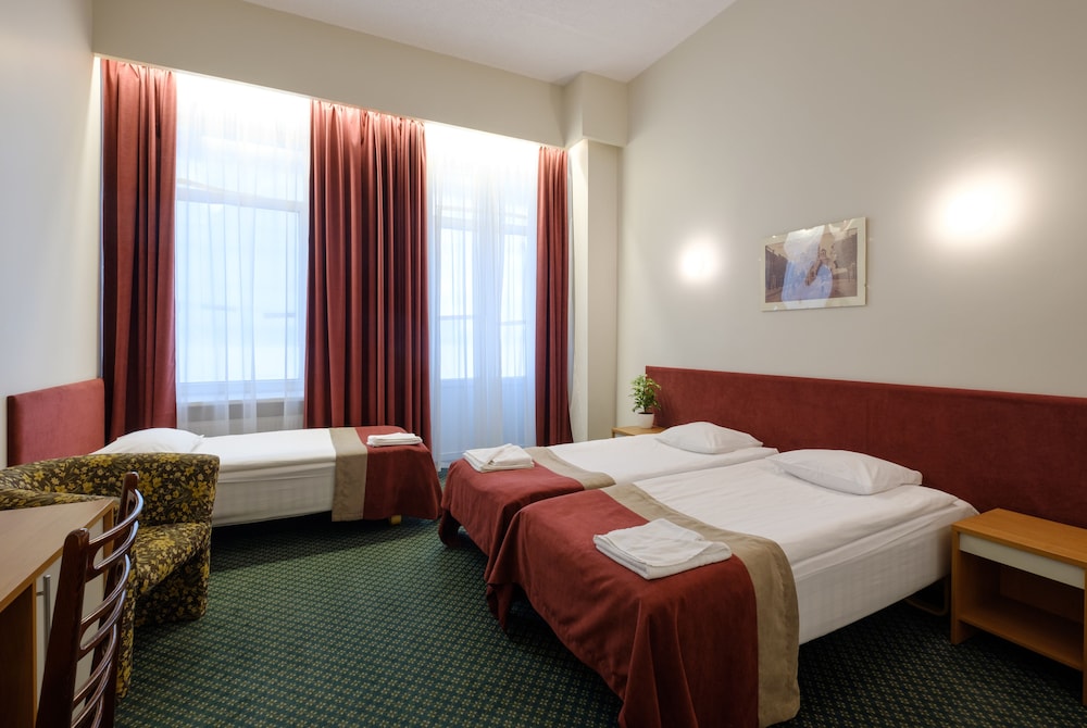 Hotel Metropolis in Kaunas | Best Rates & Deals on Orbitz