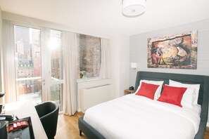 Hotel 32 32: 2022 Room Prices, Deals & Reviews | Expedia.com