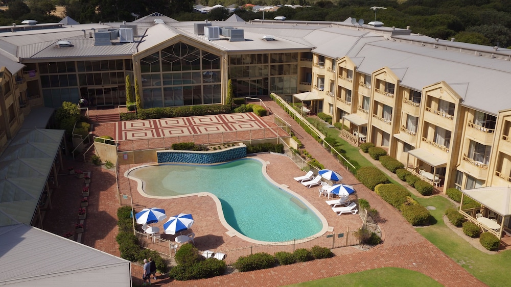 Abbey Beach Resort in Busselton | Best Rates & Deals on Orbitz
