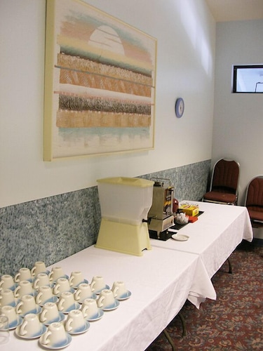 Edgewater Inn Coos Bay, Coos Bay: $104 Room Prices & Reviews | Travelocity