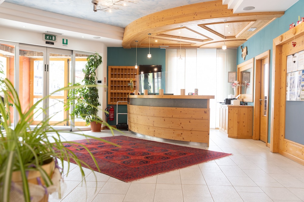 Hotel Alpine Mugon: AU$179 Deals & Reviews (Trento, ITA) | Wotif