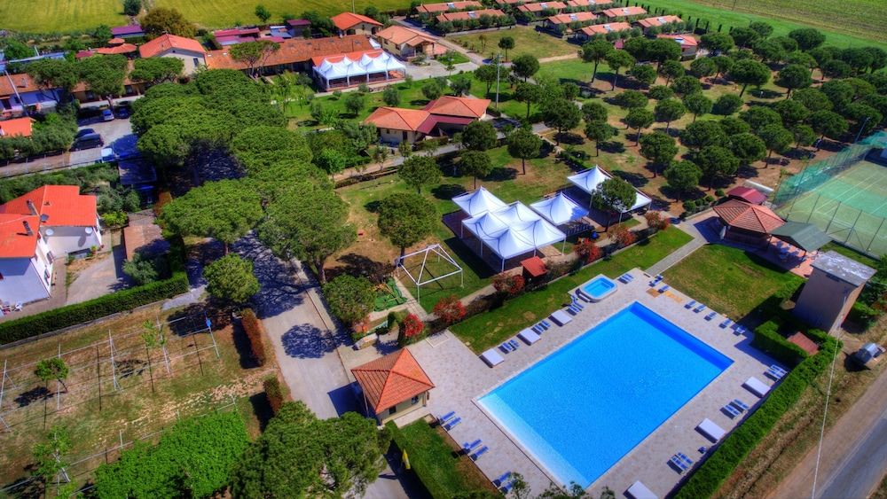 Resort Capalbio in Capalbio | Best Rates & Deals on Orbitz