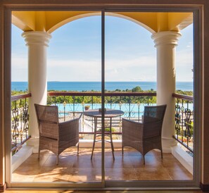 Book The Peacock Garden in Baclayon | Hotels.com