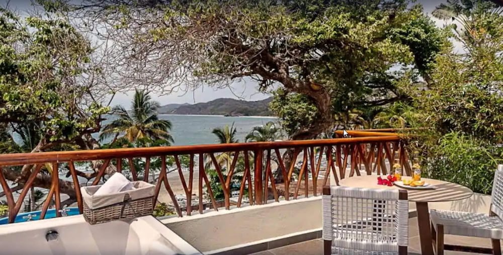 Ysuri Sayulita - Beachfront Hotel in Sayulita | Best Rates & Deals on ...