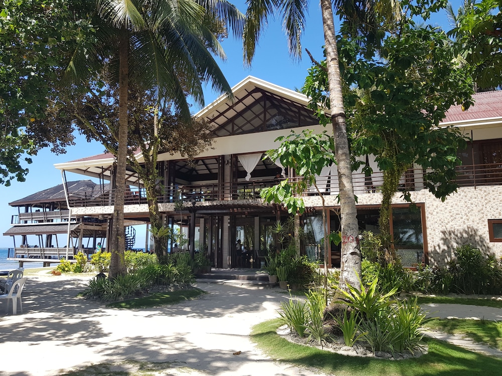 Ocean 101 Beach Resort in General Luna | Best Rates & Deals on Orbitz