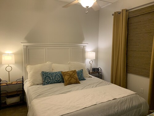 Oceanfront Cozy Luxury •2 King Beds• Traeger Grill - Palm Coast, FL