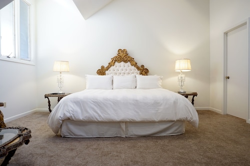 Cottingham Place - Germantown, TN