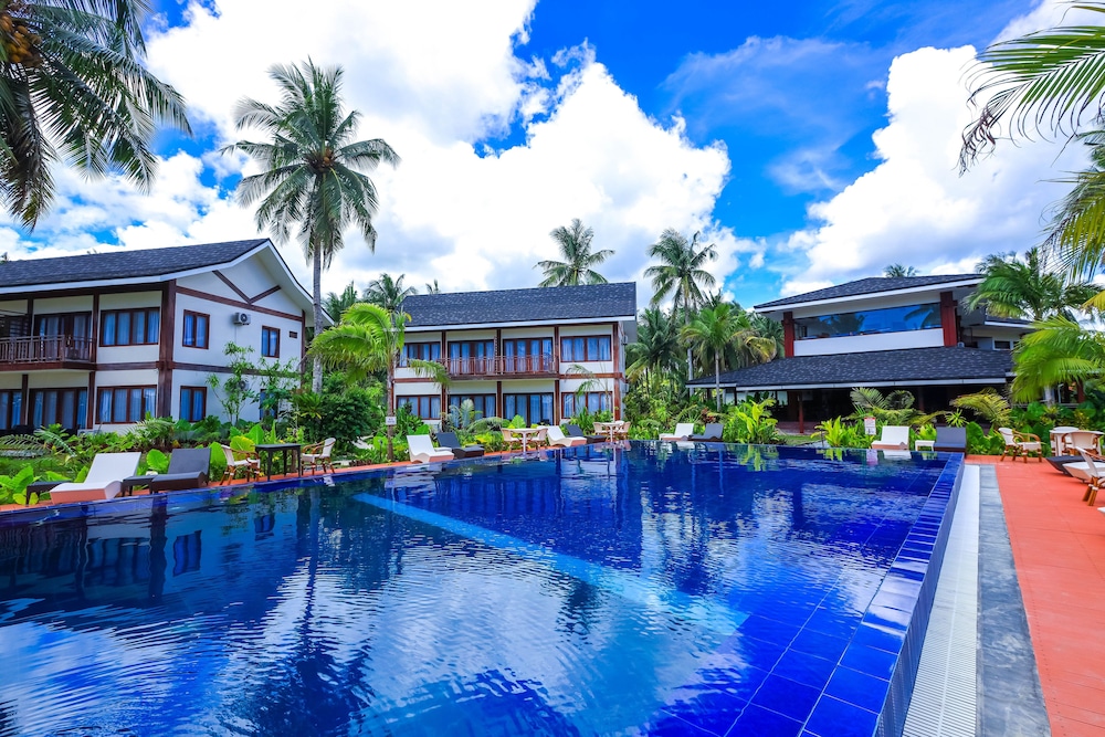 Retreat Siargao Resort in General Luna | Best Rates & Deals on Orbitz