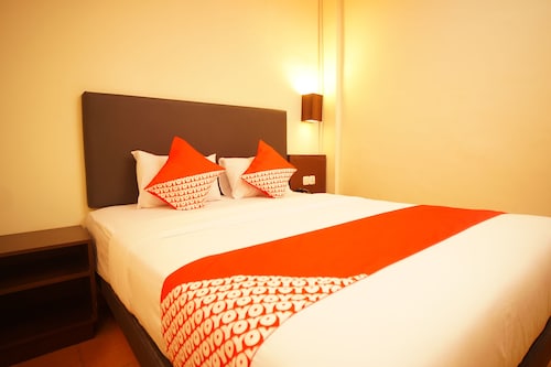 Oyo 147 Hotel Winer - Palembang