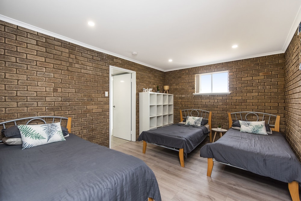 Watch the magnificent sunsets and views to Lancelin Island: Deals ...