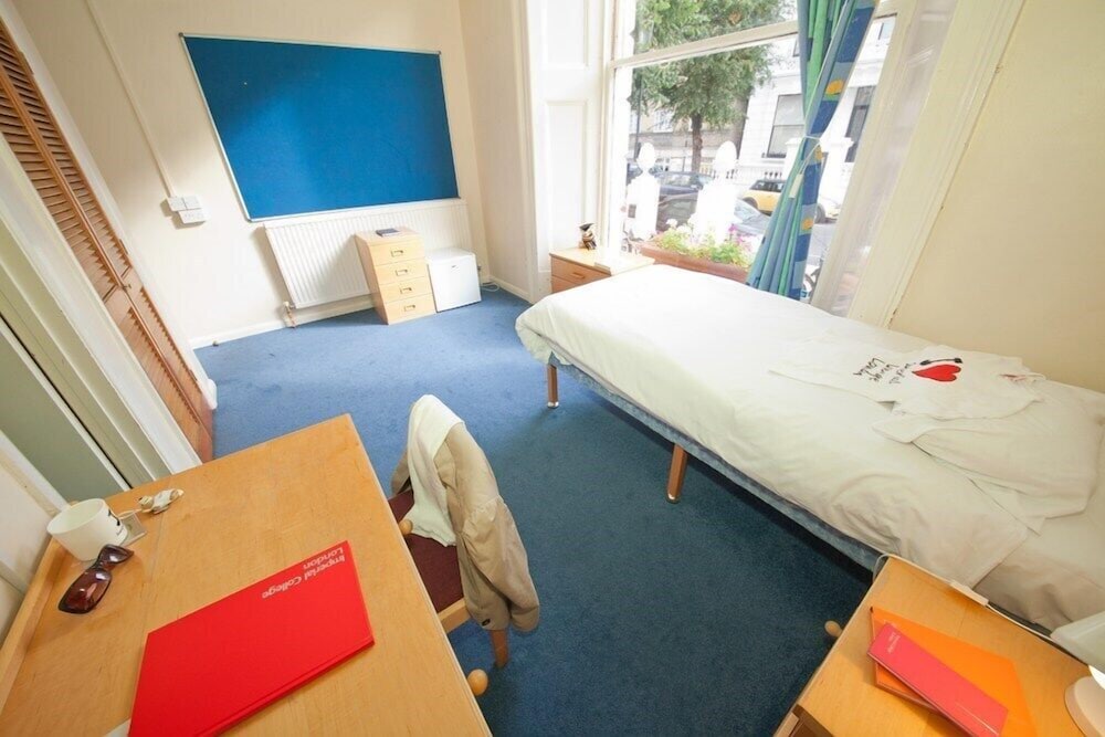 Independent Girls' School,Pembridge Hall - Campus Accommodation: Deals ...
