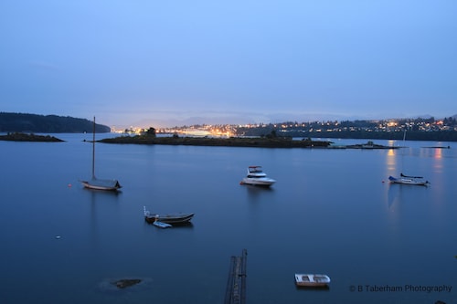 Hotels Near Duke Point Ferry Terminal: Find Hotels Near Duke Point ...