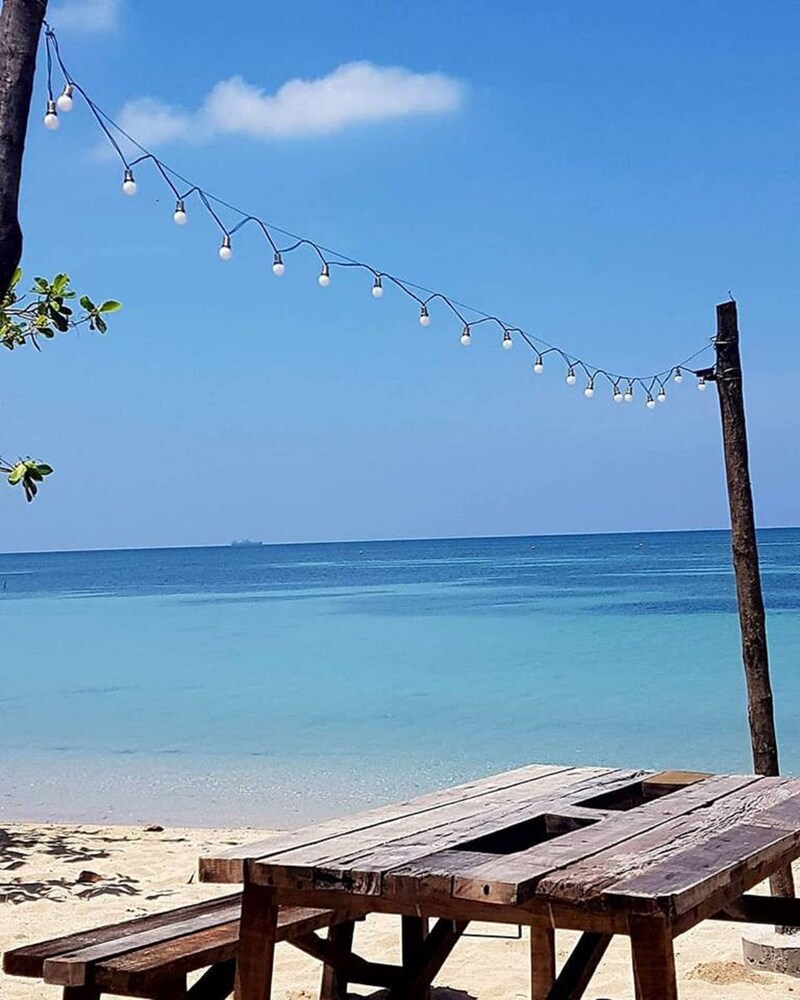 Crusoe Cabins Casobe in Calatagan | Best Rates & Deals on Orbitz