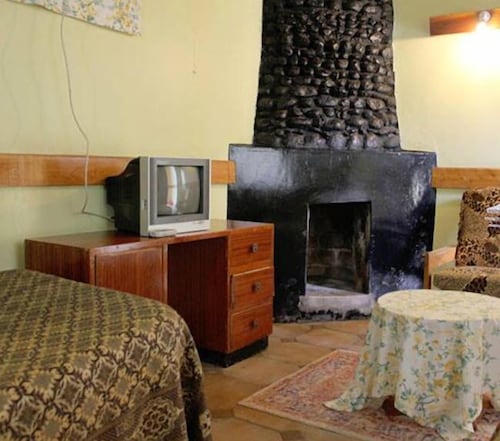 Bantu Mountain Lodge: Deals & Reviews (Naro Moru, KEN) | Wotif