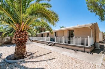 Highway 1 Holiday & Lifestyle Park: AU$183 Deals & Reviews (Adelaide ...