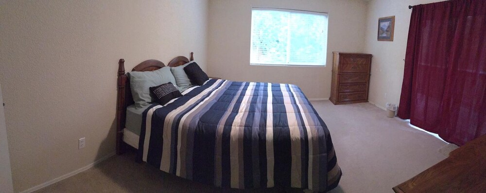 Serene Cabin on 3 acres w/ a big deck near the lake in Pollock Pine ...