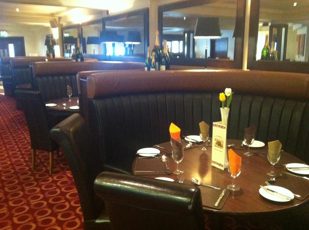 Blanco's Hotel Port Talbot: AU$146 Deals & Reviews (Port Talbot, GBR ...