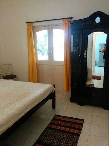1 Bhk Apt. With Free Wifi / Pool / Power Backup - Anjuna