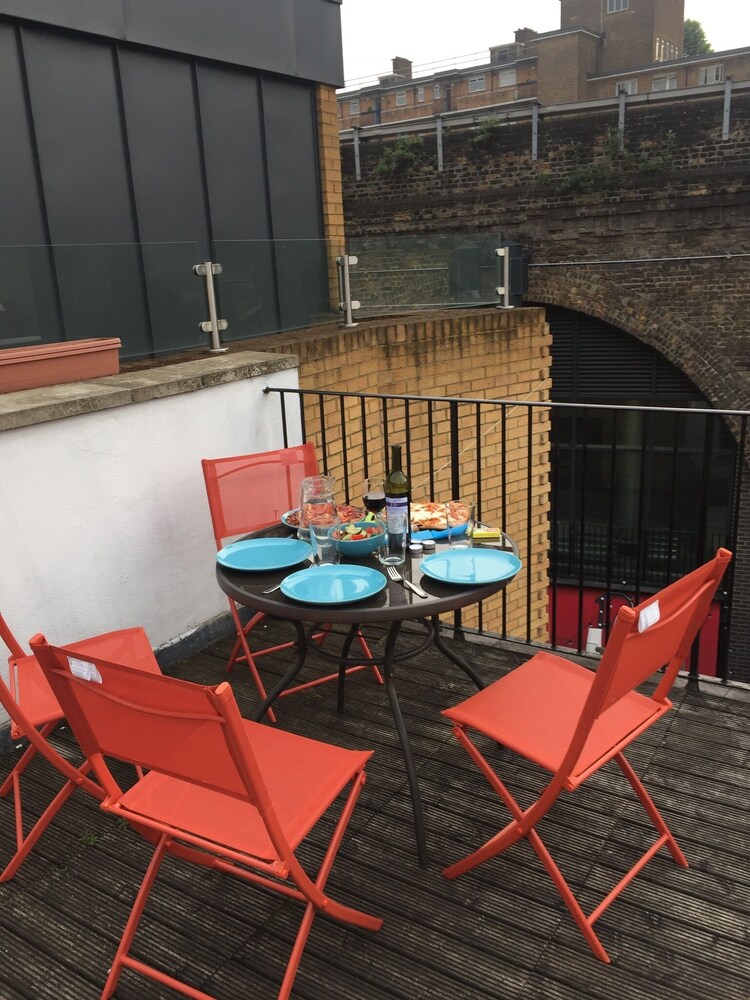 House With Private Roof Terrace A Few Mins Walk From Tate Modern And