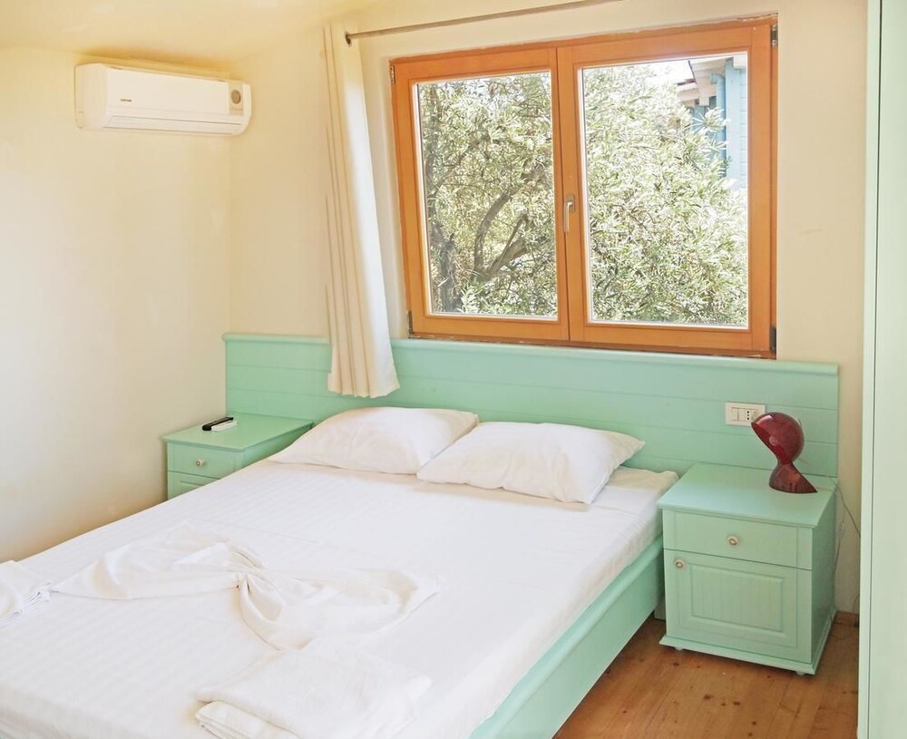 Drymades Inn Resort Deals & Reviews (Himare, ALB) | Wotif