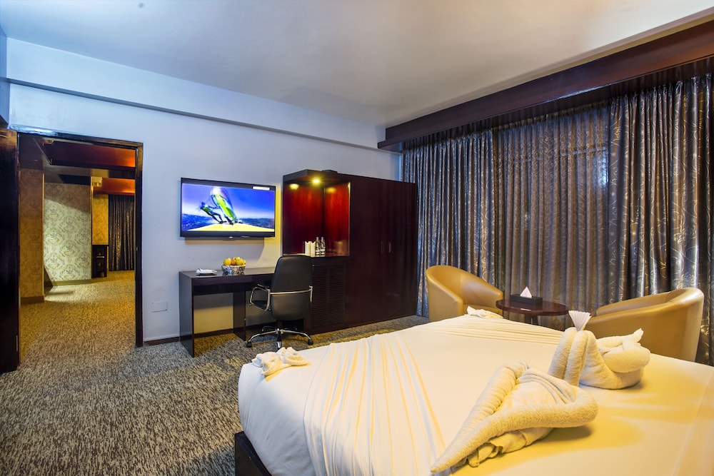 Momo Inn: AU$178 Deals & Reviews (Bogra, BGD) | Wotif