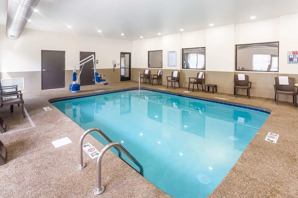 Sleep Inn Logan Ohio-Hocking Hills in Logan | Best Rates & Deals on Orbitz