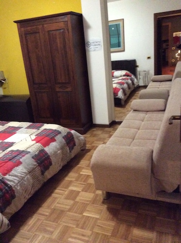 Casa Vacanza Leo - Ospedale Papa Giovanni Xxiii - Bergame